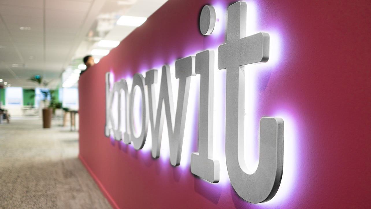 office-with-knowit-logotype-1284x722.jpg